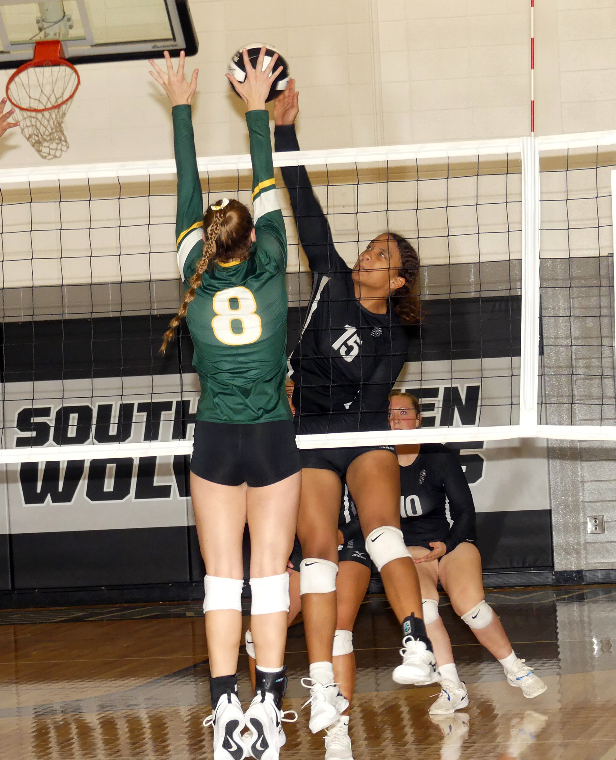 Wolverines’ play is inconsistent against rated Gehlen team ...